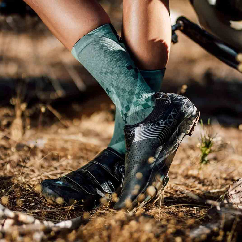 Sox X-Olive Minimalist Crew Socks | Clean & Durable – United By Cycling